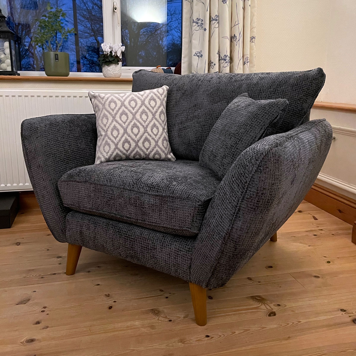 Perry Armchair - Sofa Shop Norwich Norfolk Suffolk Anglia Sofas ...